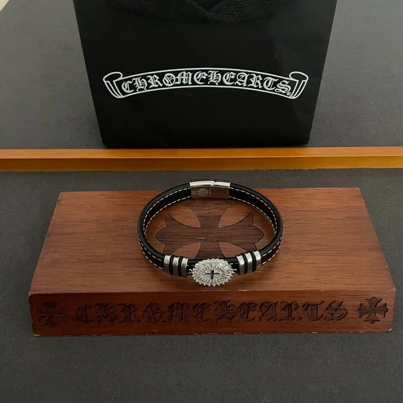 Top mirror Chrome Hearts Necklaces
