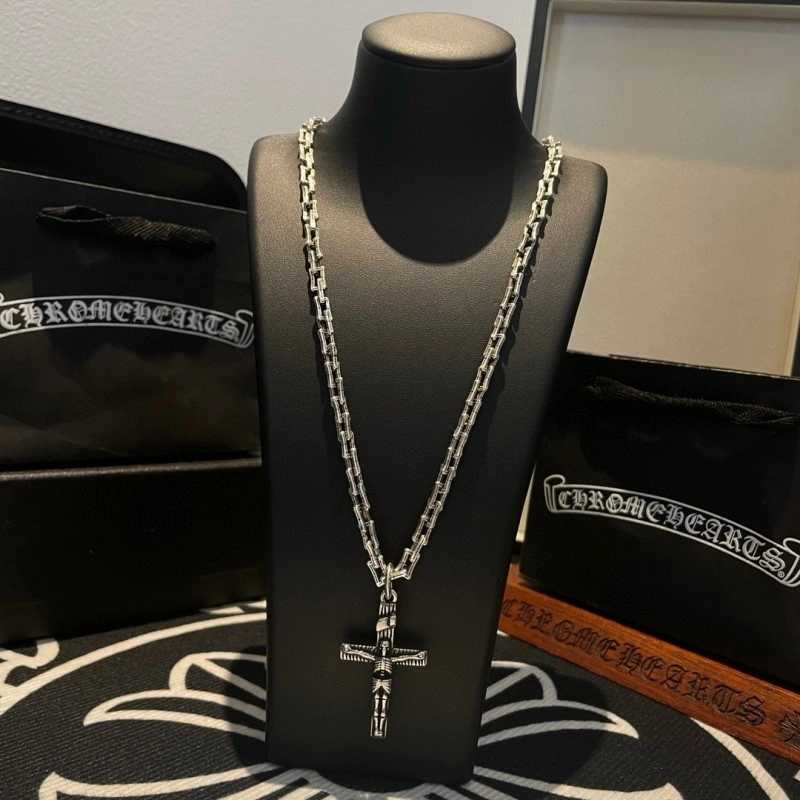 Low-cost Chrome Hearts Necklaces