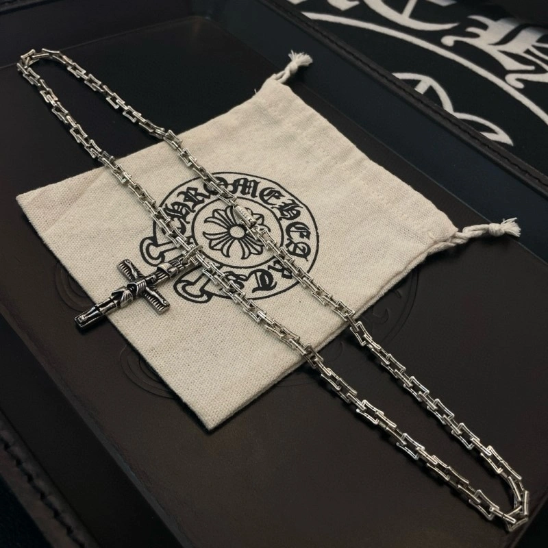 Low-cost Chrome Hearts Necklaces