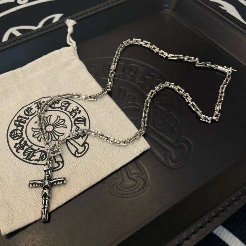 Low-cost Chrome Hearts Necklaces