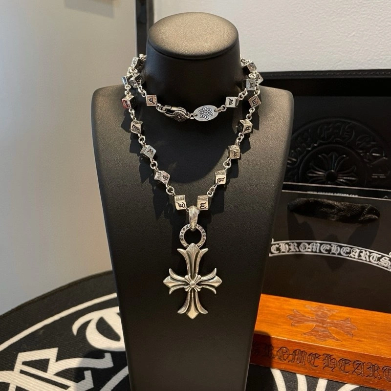 Low-cost Chrome Hearts Necklaces