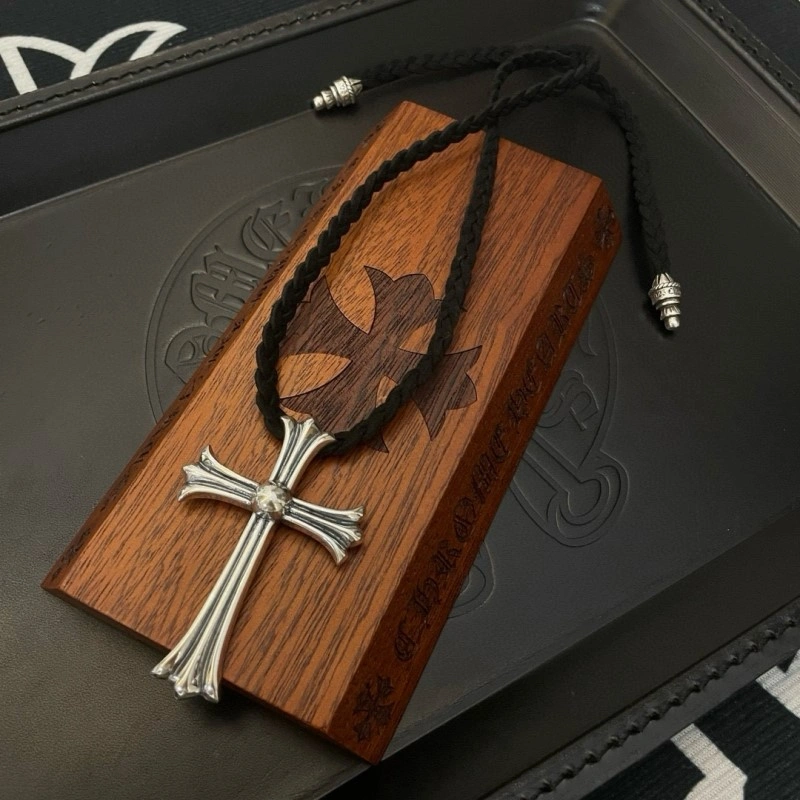 Bargain Chrome Hearts Necklaces