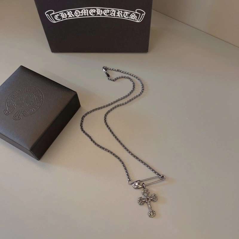 Bargain Chrome Hearts Necklaces