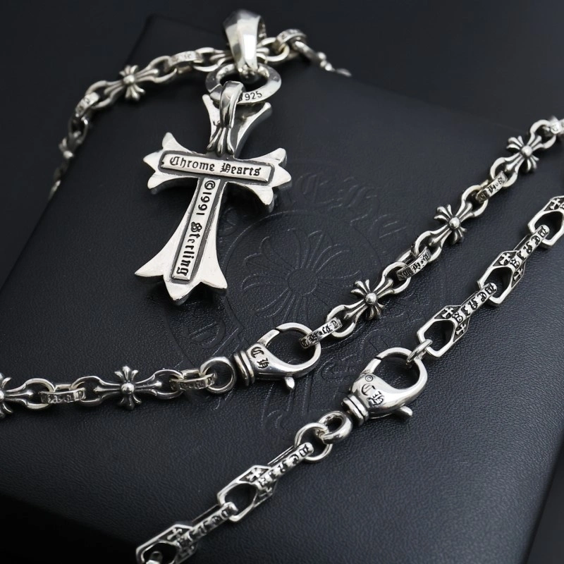 Affordable Chrome Hearts Necklaces