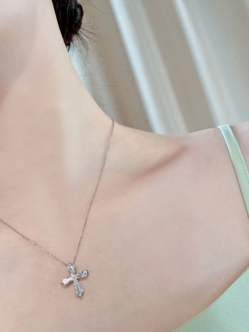 Reasonably priced Chrome Hearts Necklaces