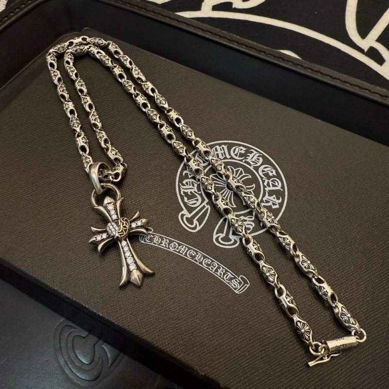 Low-cost Chrome Hearts Necklaces