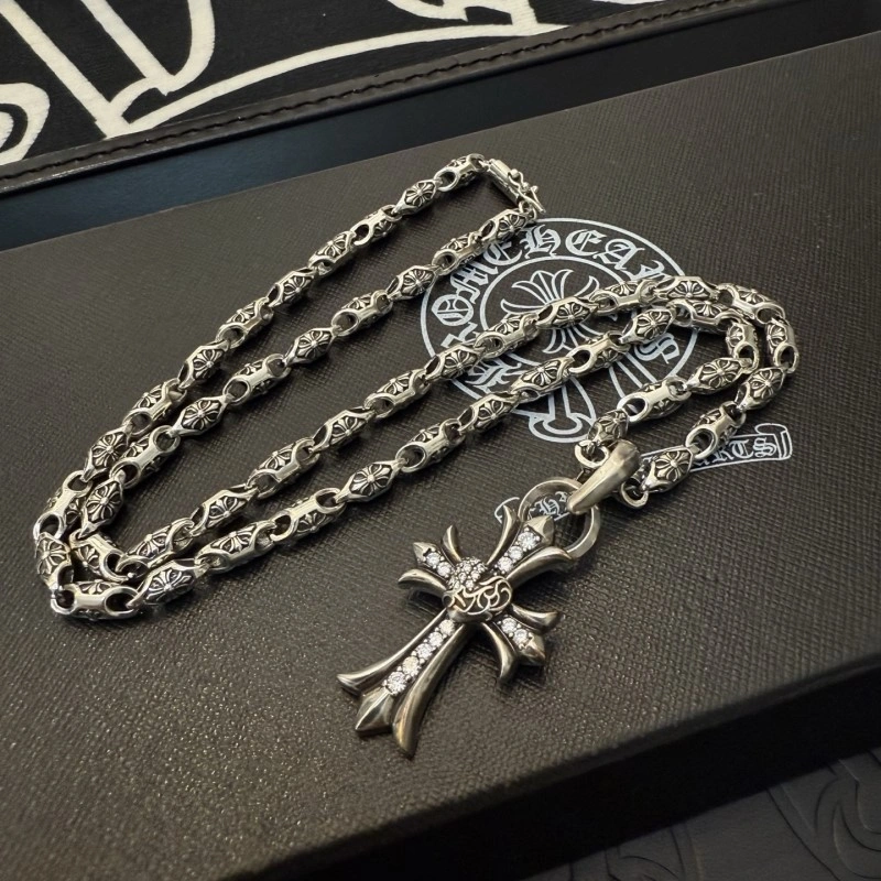 Low-cost Chrome Hearts Necklaces