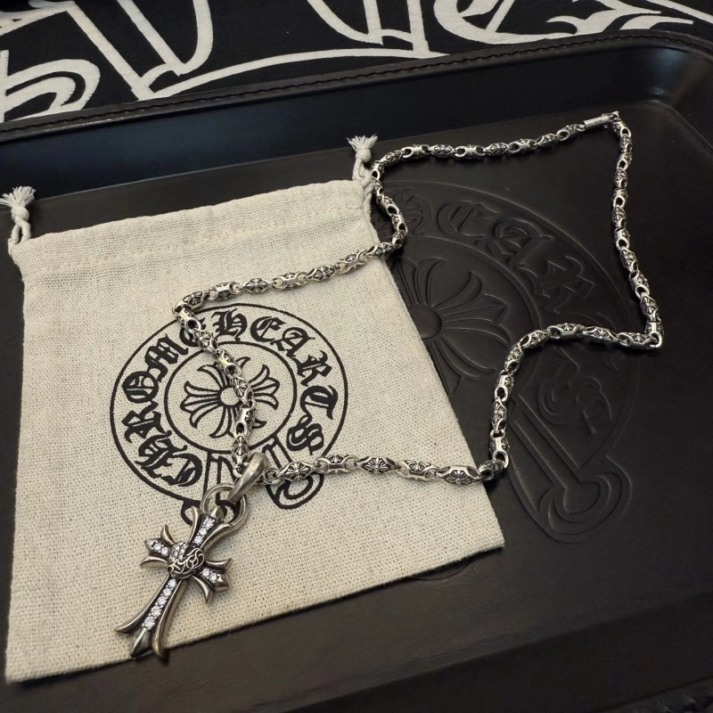 Low-cost Chrome Hearts Necklaces