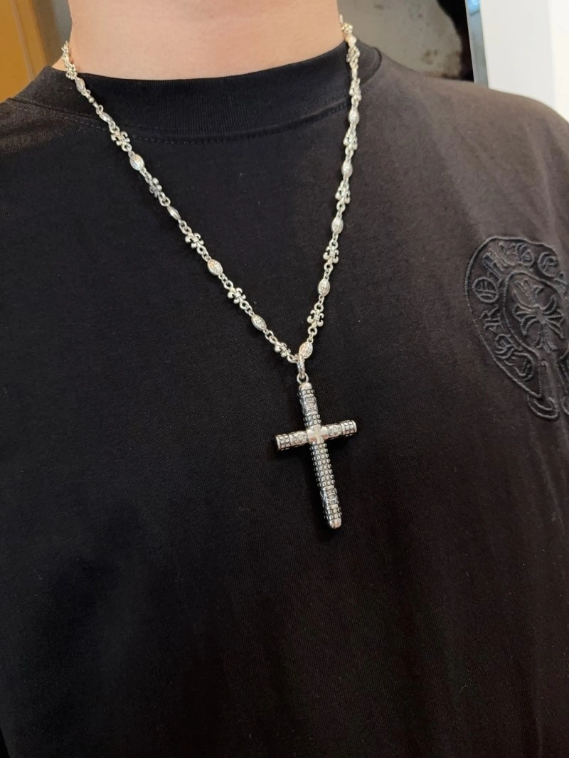 Indistinguishable Chrome Hearts Necklaces