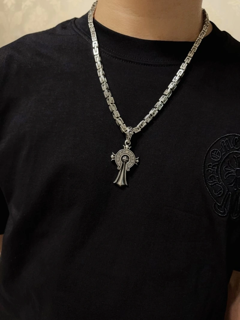 Bargain Chrome Hearts Necklaces