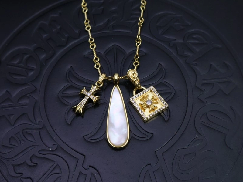 Bargain Chrome Hearts Necklaces