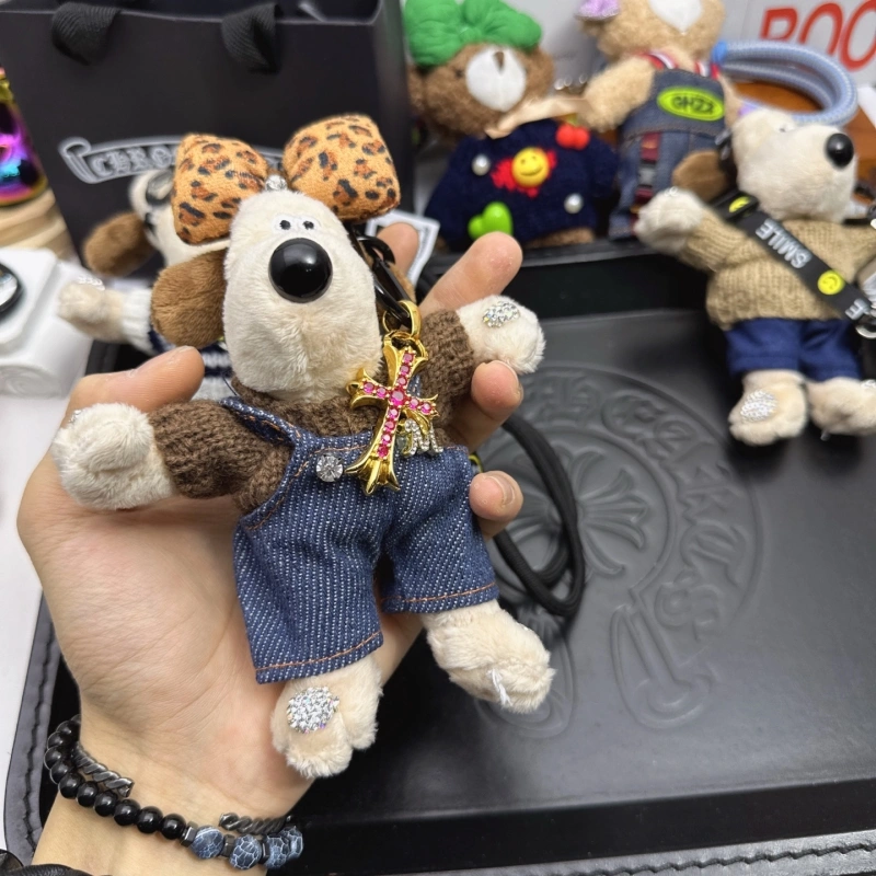 Indistinguishable Chrome Hearts Ornaments