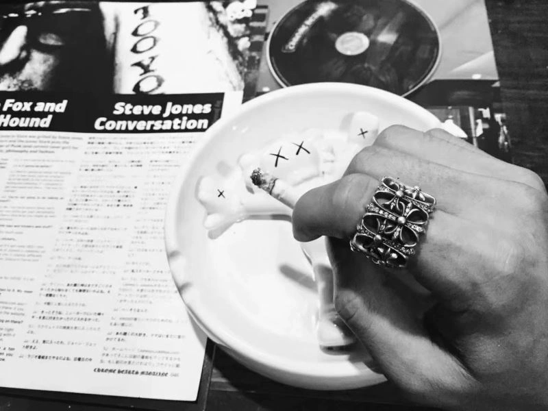 Indistinguishable Chrome Hearts Rings