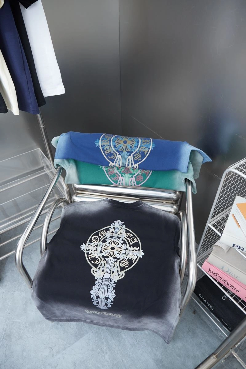 Indistinguishable Chrome Hearts T-Shirts