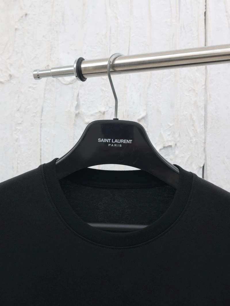 Value-priced Chrome Hearts T-Shirts