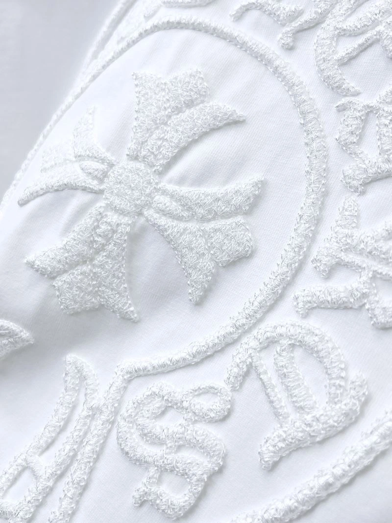 Value-priced Chrome Hearts T-Shirts