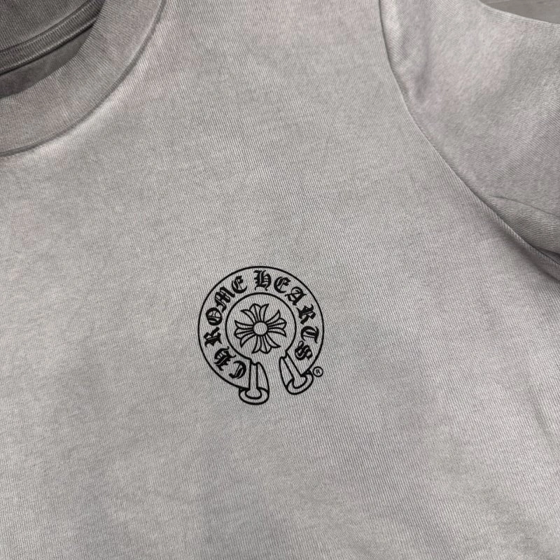 Indistinguishable Chrome Hearts T-Shirts