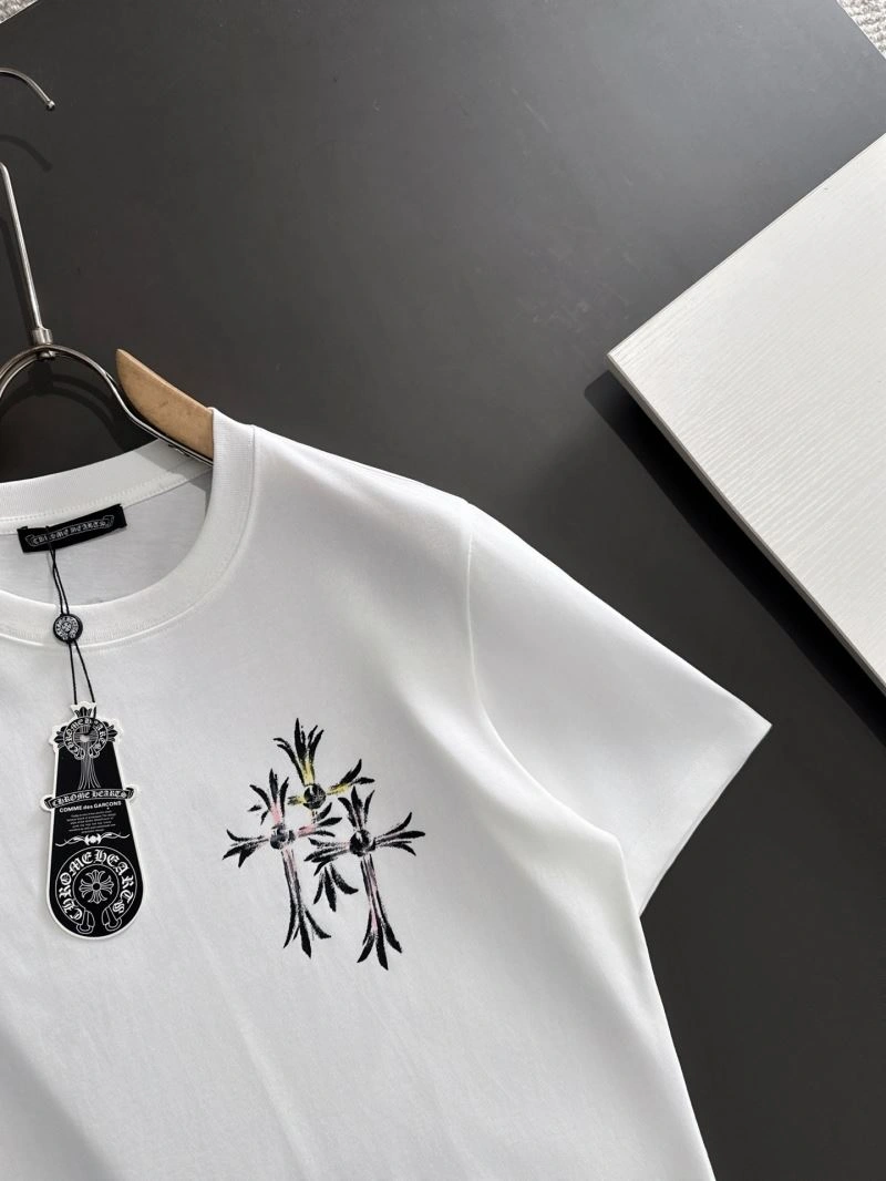 Indistinguishable Chrome Hearts T-Shirts