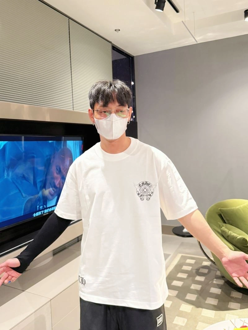 Legit Chrome Hearts T-Shirts