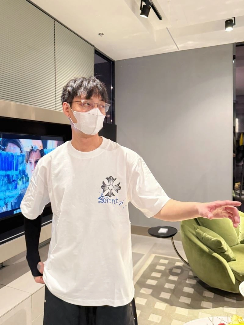 Budget-friendly Chrome Hearts T-Shirts