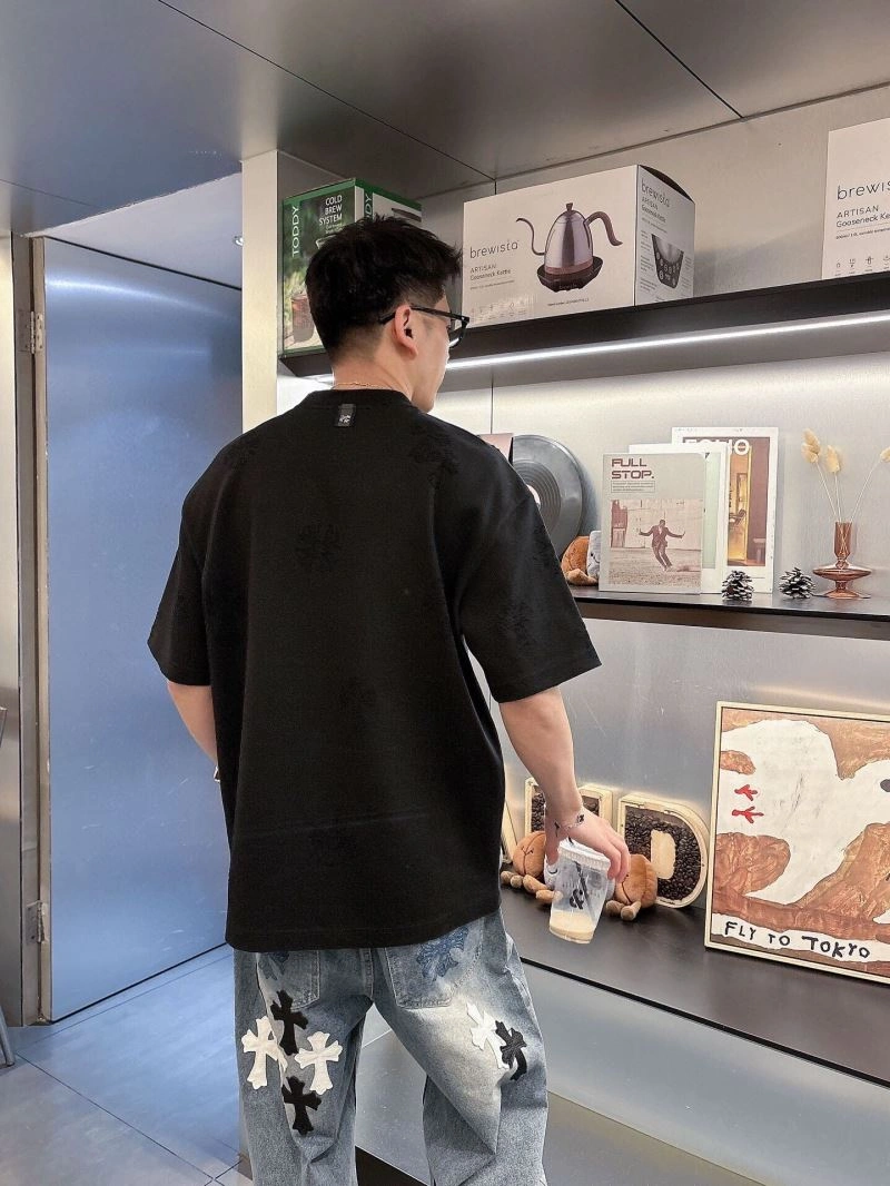 Indistinguishable Chrome Hearts T-Shirts