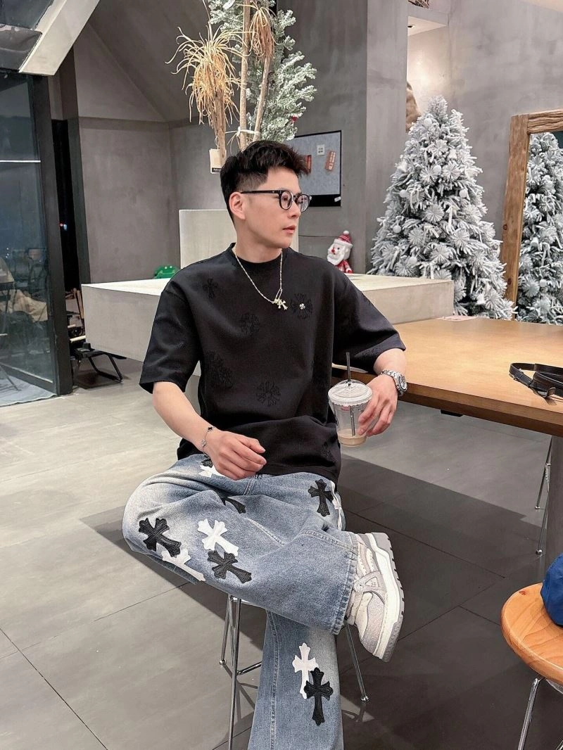 Indistinguishable Chrome Hearts T-Shirts