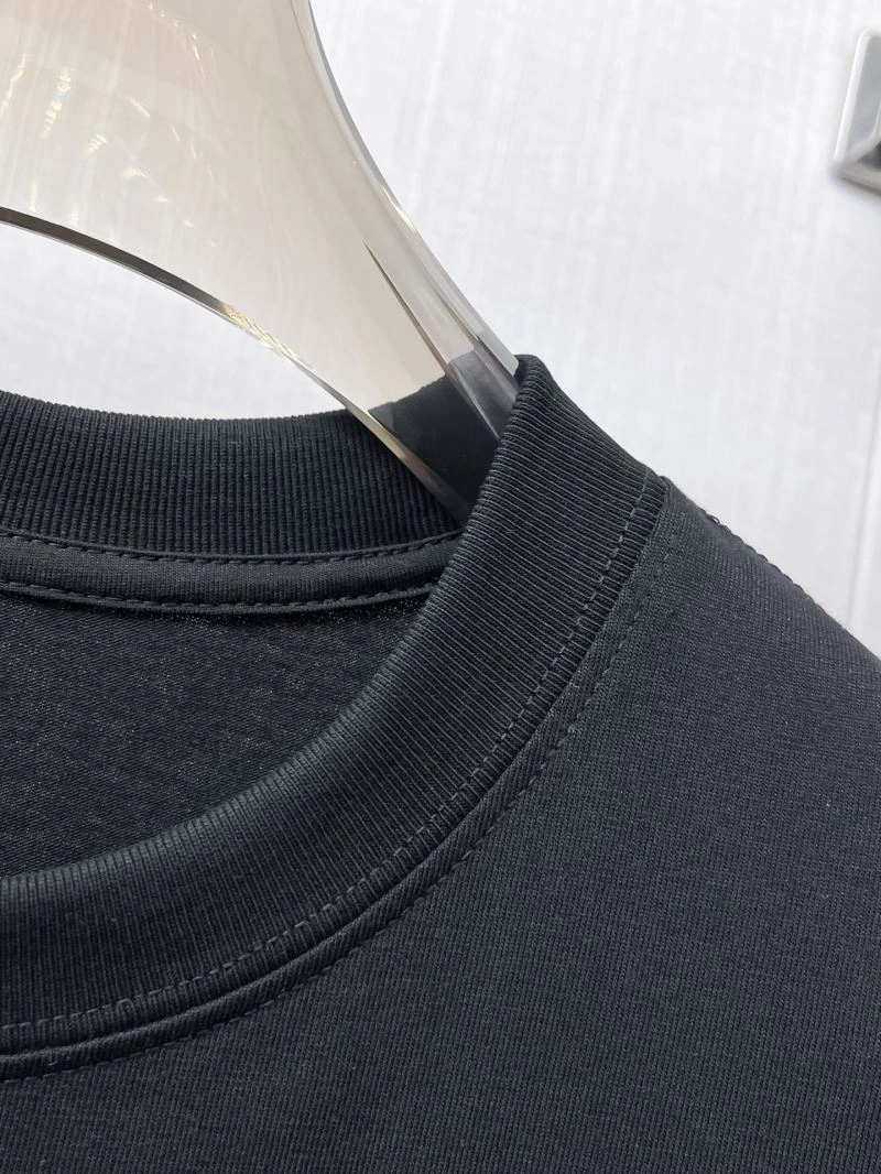 Indistinguishable Chrome Hearts T-Shirts