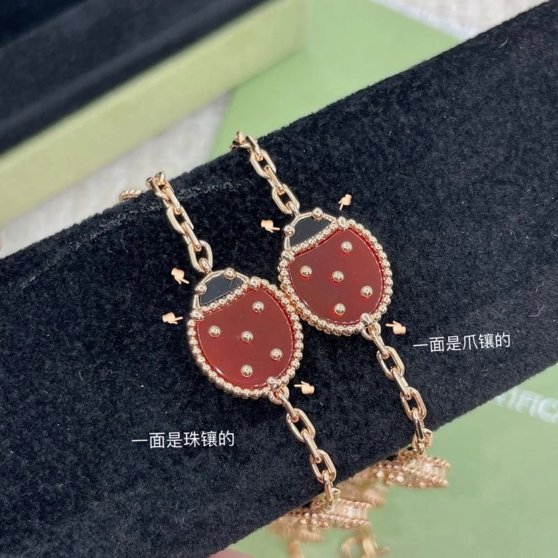 Top mirror Ck Bracelets