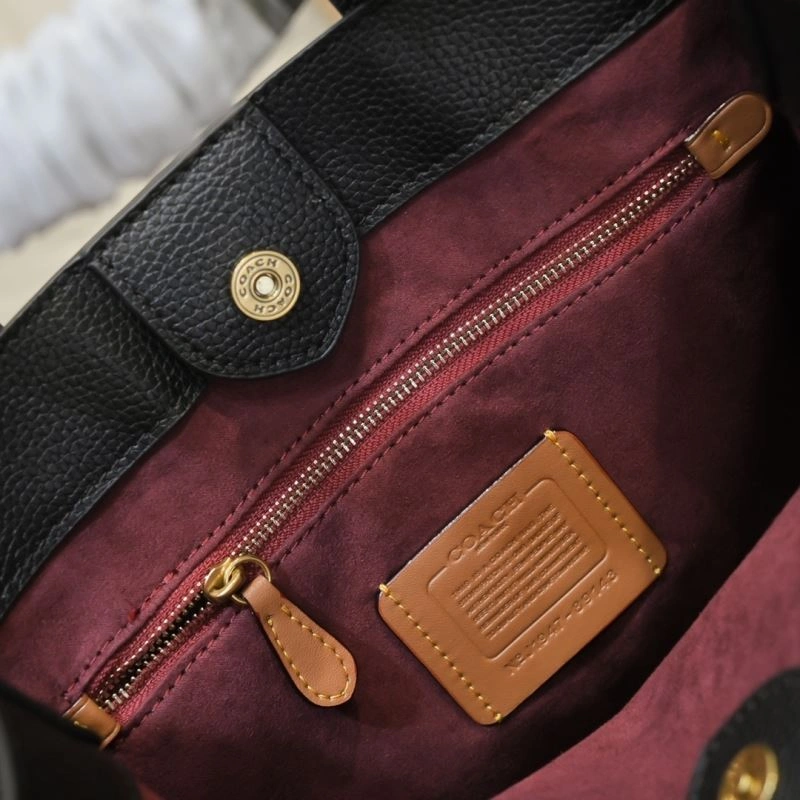 Top mirror Coach Shopping Bags
