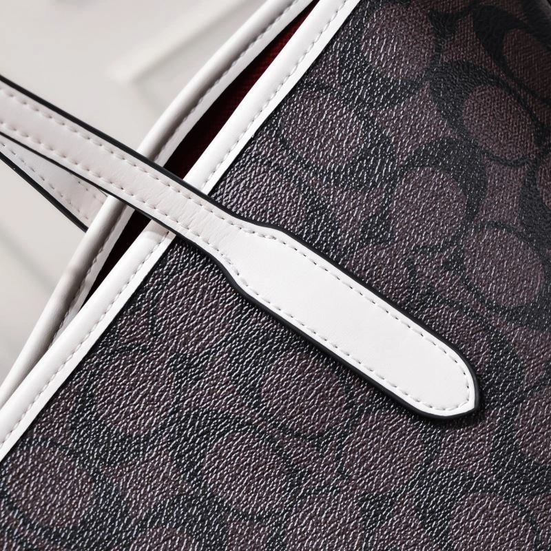 High fidelity Coach Shopping Bags