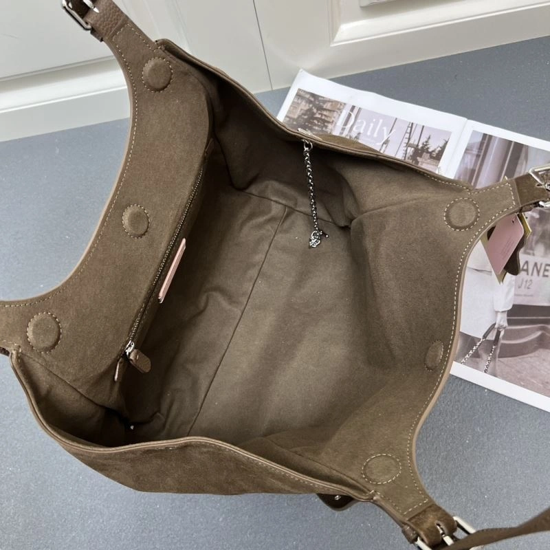 Inexpensive Coccinelle Satchel Bags