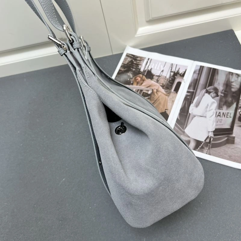Bargain Coccinelle Satchel Bags