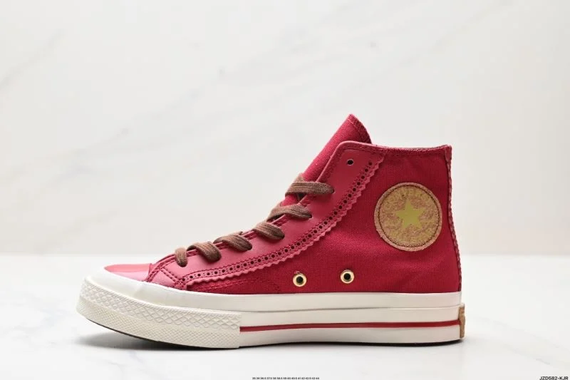 Brand-authenticated Converse Shoes