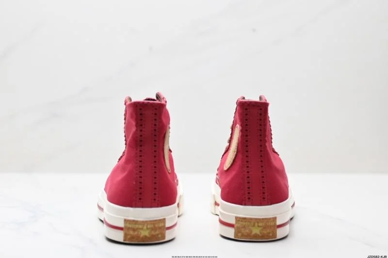Brand-authenticated Converse Shoes