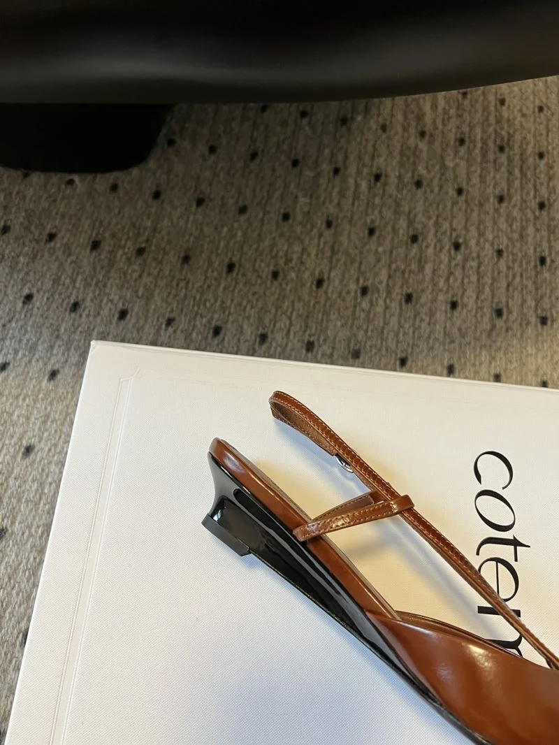 Genuine Cotemp Sandals