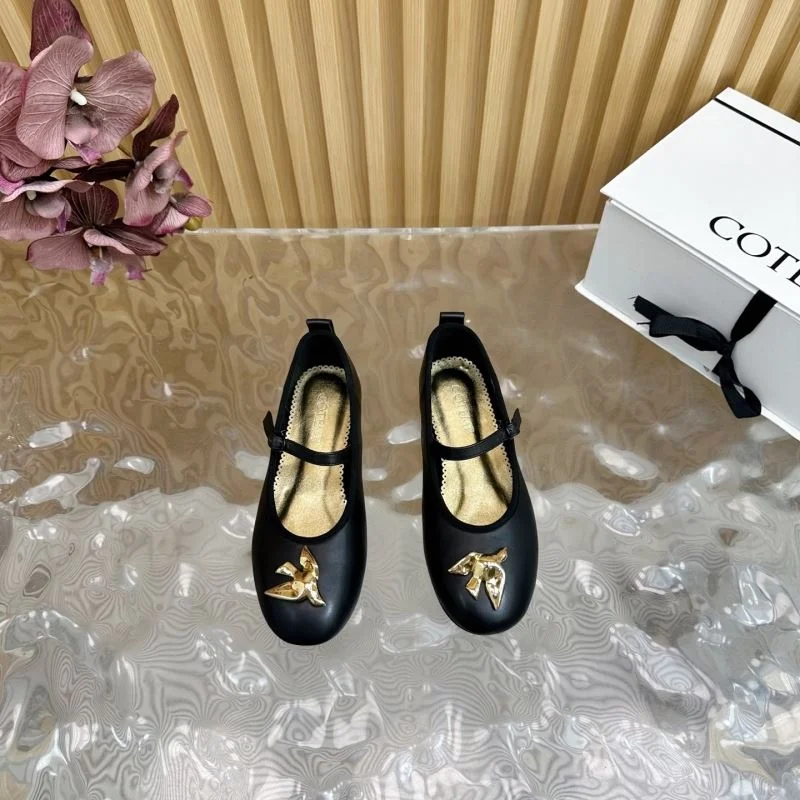 Indistinguishable Cotemp Shoes