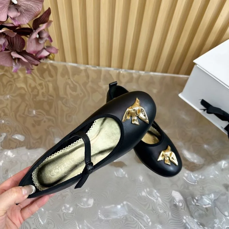 Indistinguishable Cotemp Shoes