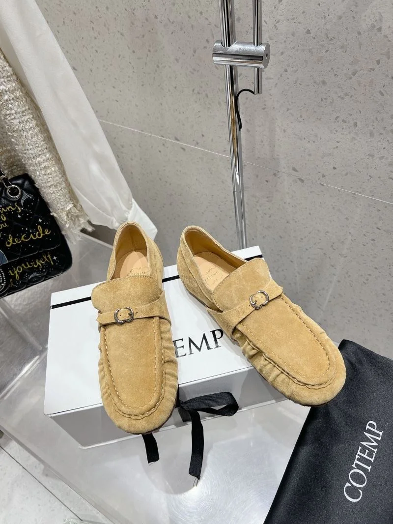 Indistinguishable Cotemp Shoes