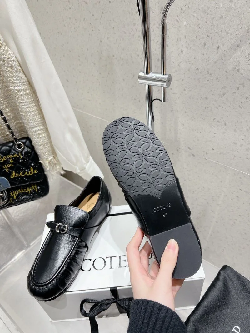 Accurate model Cotemp Shoes