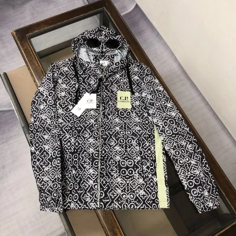Cp Company Outwear