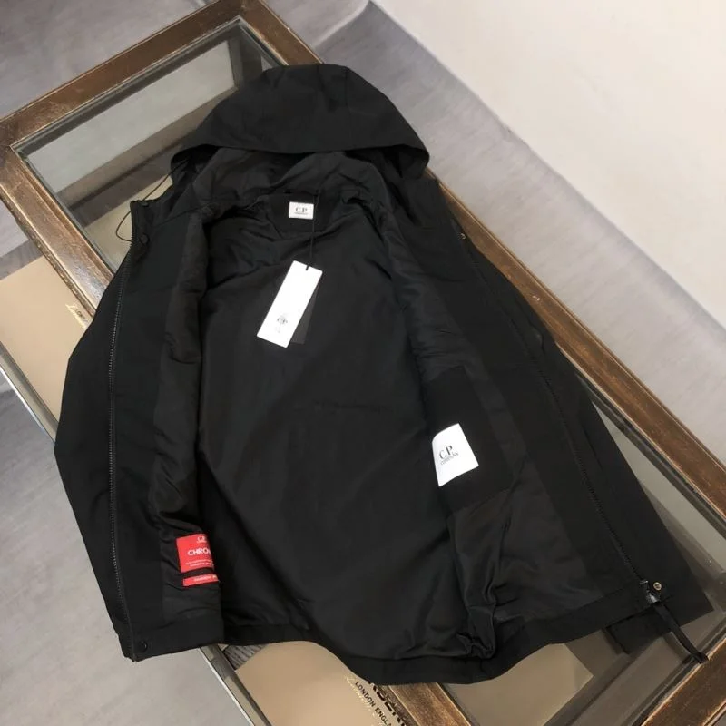 Top match Cp Company Outwear