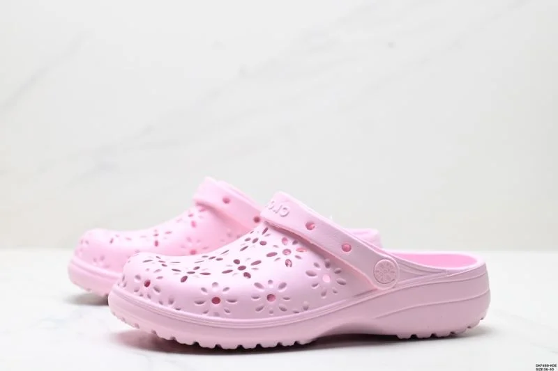 Bargain Crocs Sandals