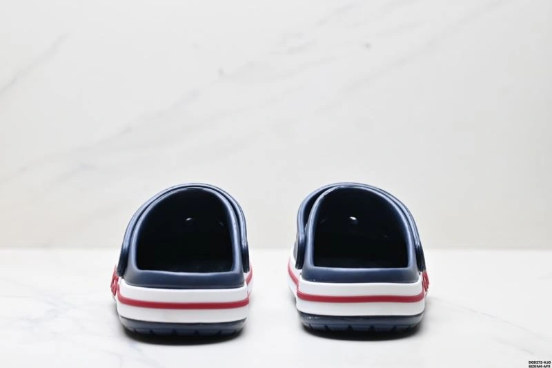 Accurate model Crocs Sandals