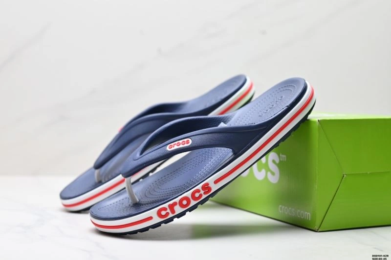 Top mirror Crocs Sandals