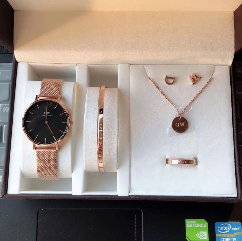 Original DANIEL WELLINGTON Watches