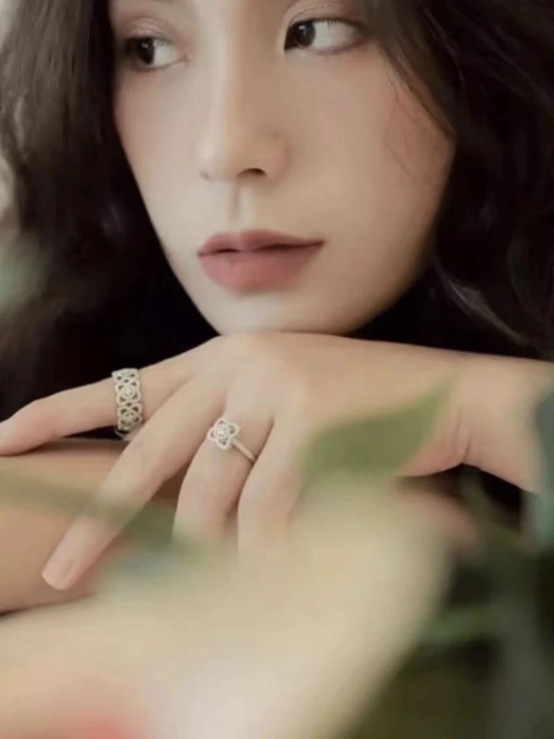 Mirror quality De Bee Rings