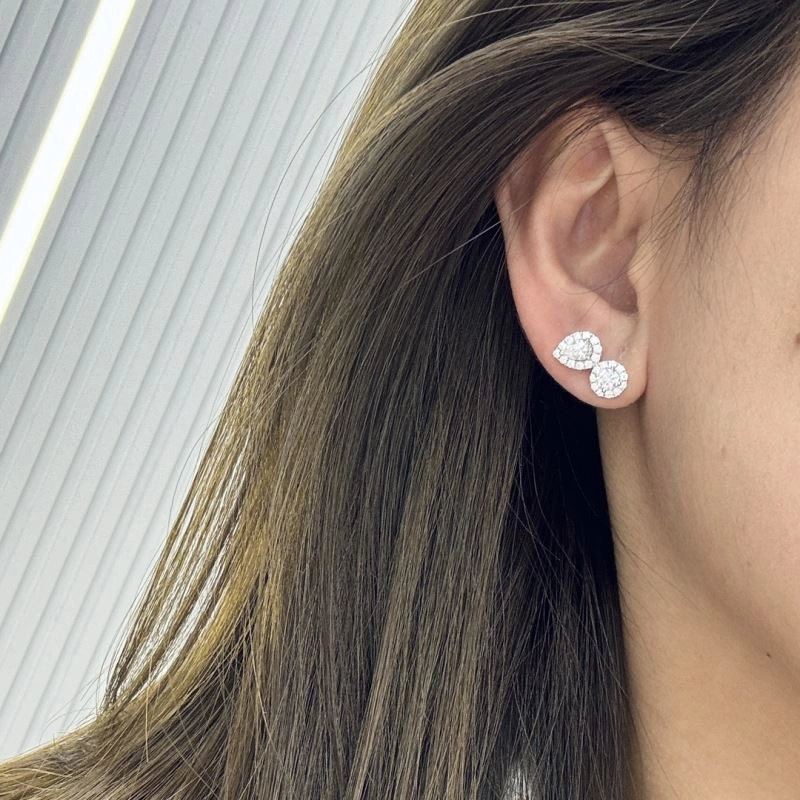 Accurate model Debeers Earrings