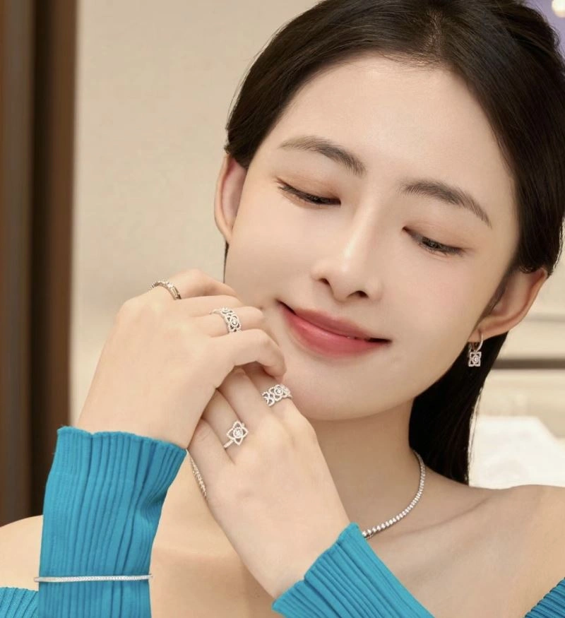 Budget-friendly Debeers Earrings