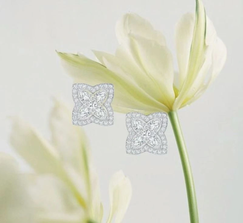 Exact replica Debeers Earrings