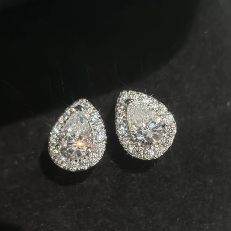 Accurate model Debeers Earrings